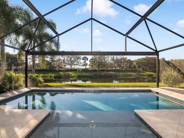 2077 Painted Palm Dr, Naples, FL 34119