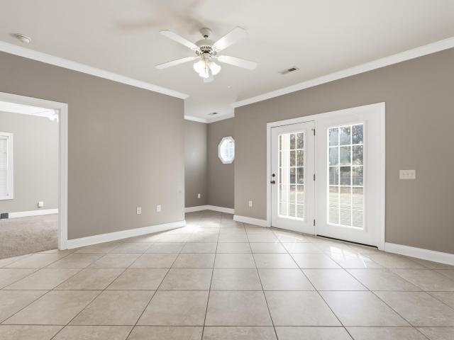 2077 Silvercrest Dr. C