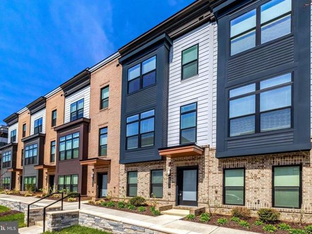 2077 Tysons Ridgeline Rd, Falls Church, VA 22043