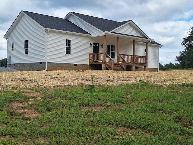 2078 E Courthouse Rd, Blackstone, VA 23824