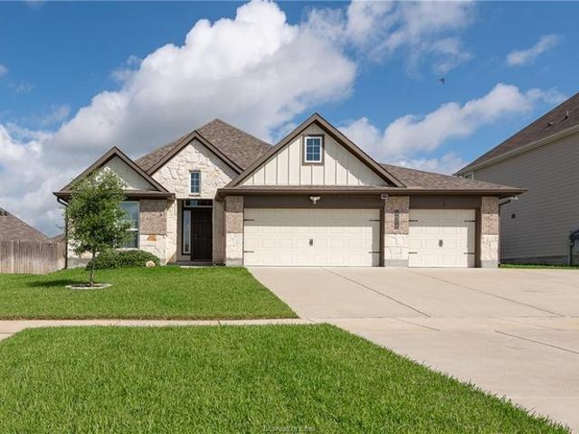2078 Viva Rd, Bryan, TX 77807
