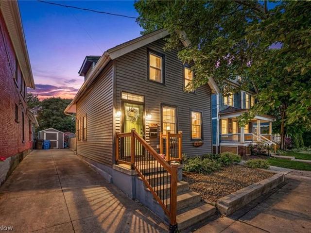 2078 W 41st St, Cleveland, OH 44113