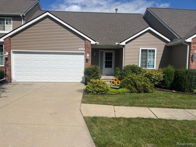 2078 W Ridge Dr Unit 21, Davison, MI 48423