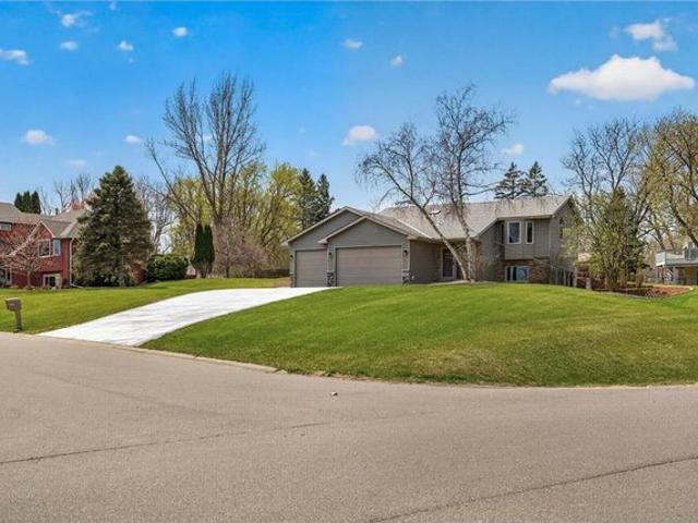 20790 Hazel Ave N, Forest Lake, MN 55025