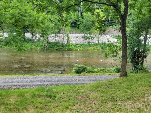 2079 Roses Branch Road