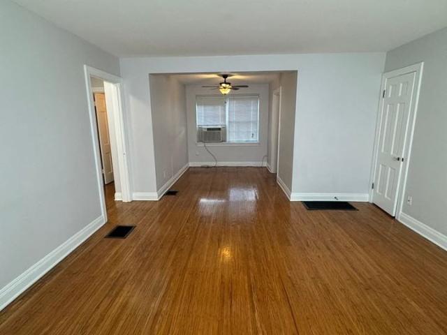 2079DOU 2 Bedroom Apartment for Rent at 2079 Douglass Blvd, Louisville, KY 40205 Highlands Douglass