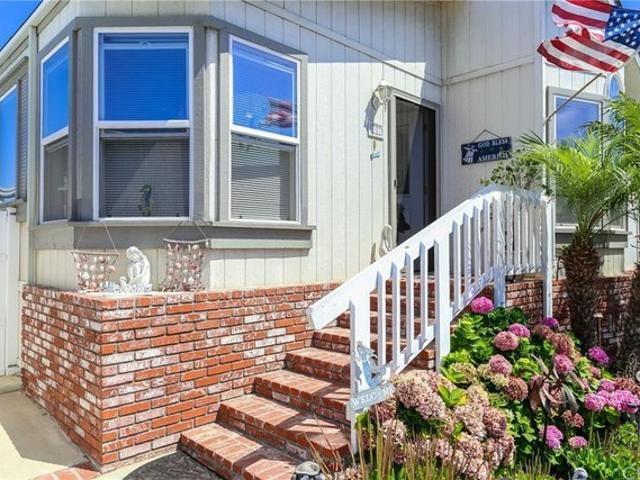 20701 Beach Blvd Spc 107, Huntington Beach, CA 92648