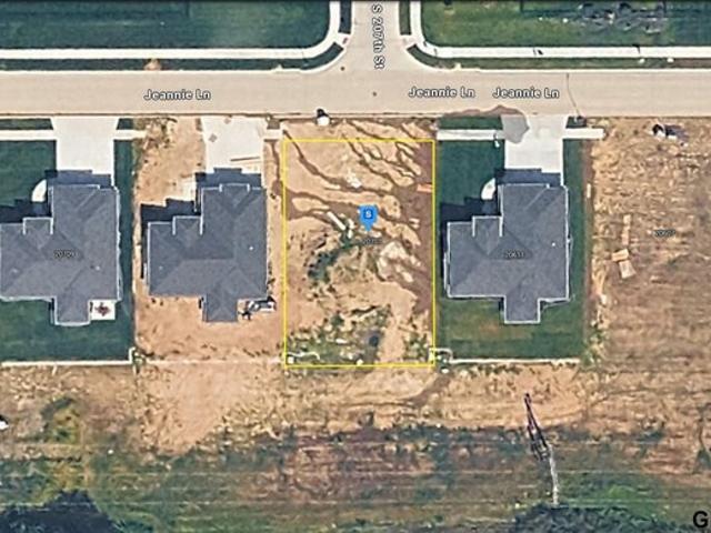 20701 Jeannie Ln, Gretna, NE 68028
