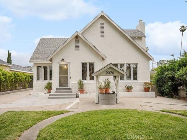 2070 El Sereno Ave, Pasadena, CA 91103