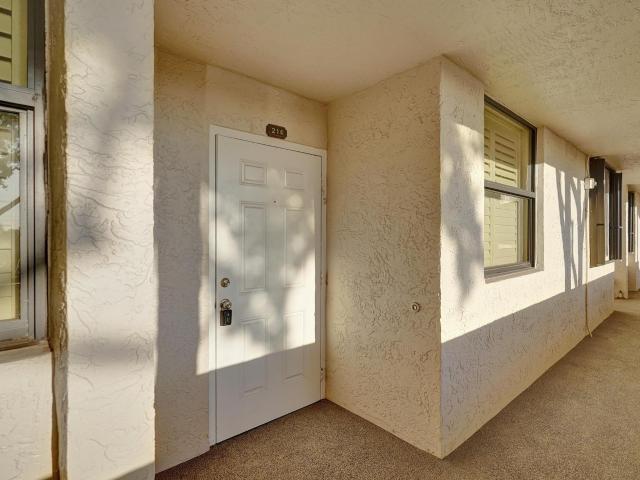 2070 Homewood Blvd, Unit 214, Delray Beach, FL 33445 | MLS #R11156