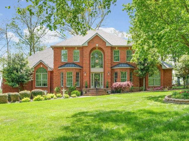 2070 Queens Bluff Way, Clarksville, TN 37043