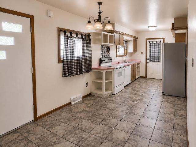 2070 Sandalwood Court