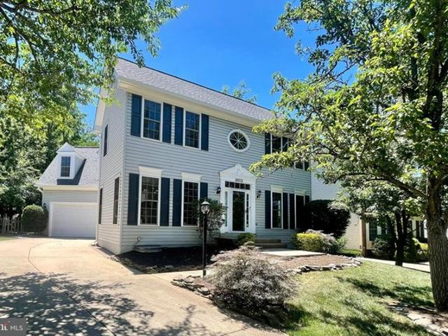 20712 Parkside Cir, Sterling, VA 20165