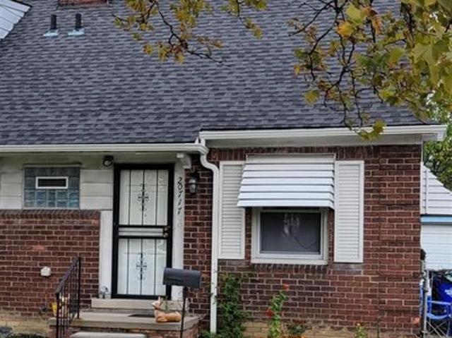 20717 Moross Rd, Detroit, MI 48224