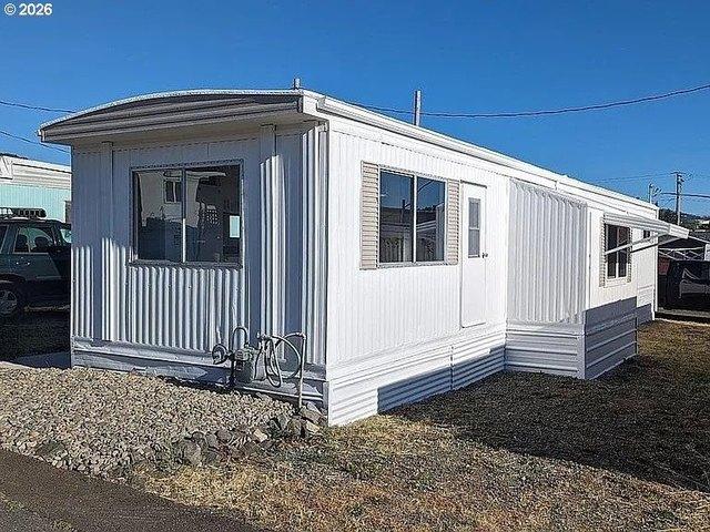 2071 NE Stephens St Unit D5, Roseburg, OR 97470