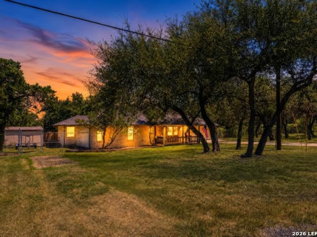 2071 Candlelight Dr
