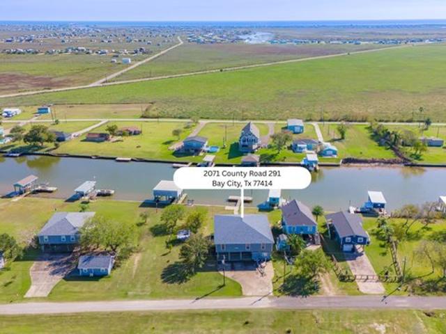 2071 County Road 291, Bay City, TX 77414