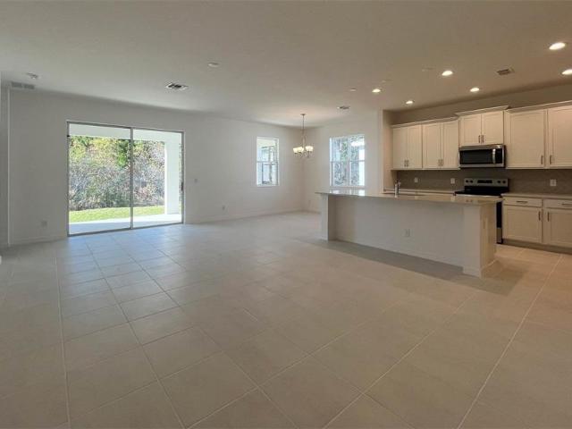 2071 Town Pasture Dr, Eustis, FL 32726 | MLS #O6355 | Compass