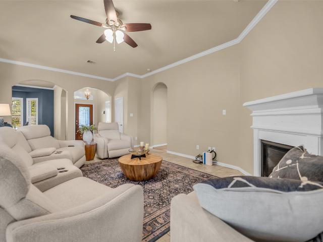 20722 Oakhurst Creek