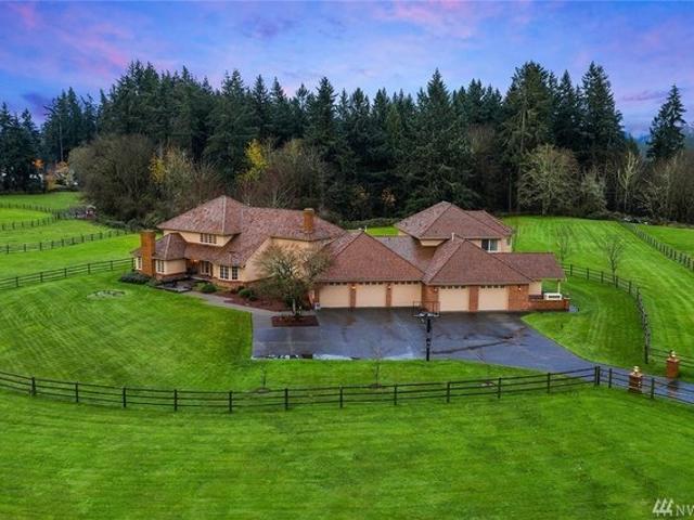 20729 SE 34th St, Sammamish, WA 98075