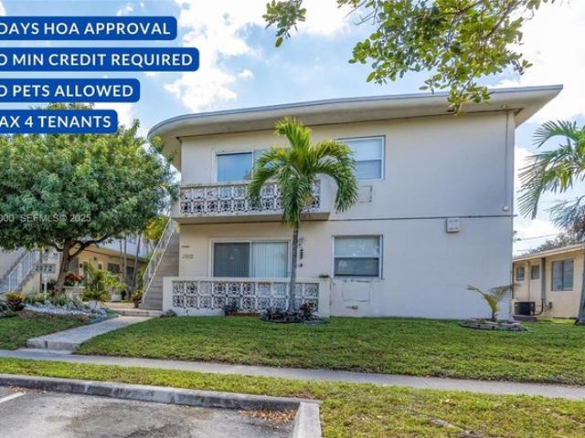 2072 NE 169th St Apt 2, North Miami Beach, FL 33162
