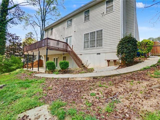 2072 Perrin Dr, Lawrenceville, GA 30043 | MLS #7744