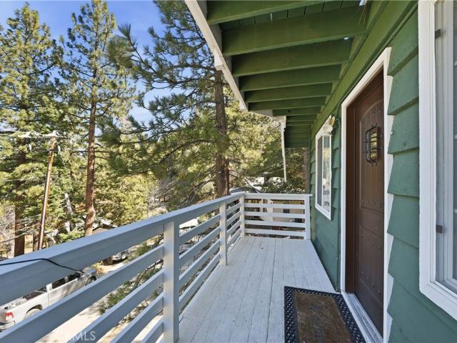 2073 Mojave Scenic