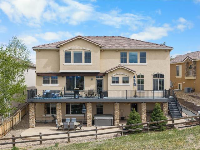 2073 Avery Way