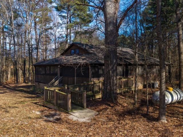 2073 County Road 213