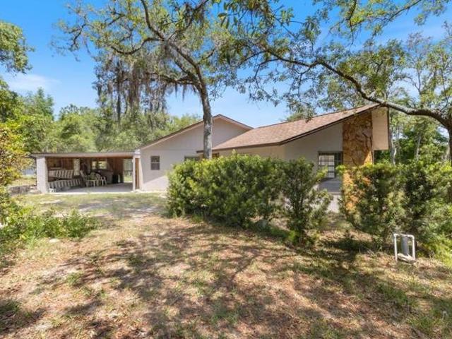 2073 E Steven St, Inverness, FL 34453