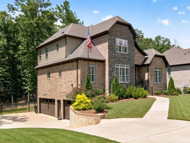 2073 Grey Oaks Terrace