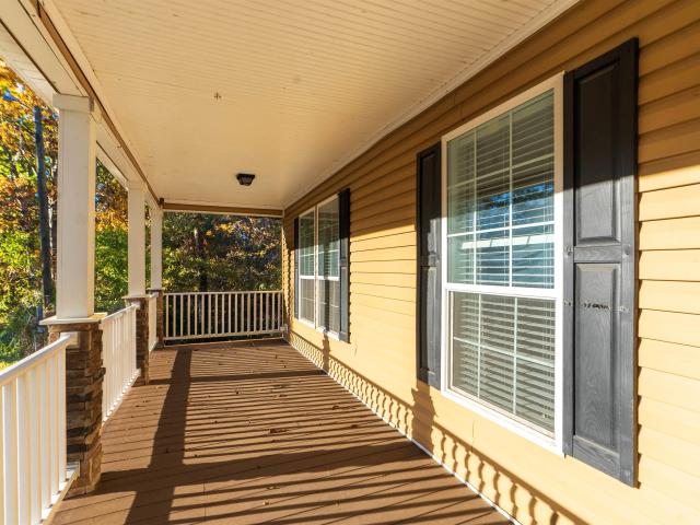 2073 Highway 306
