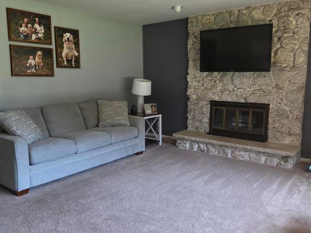 2073 Kenneth Drive