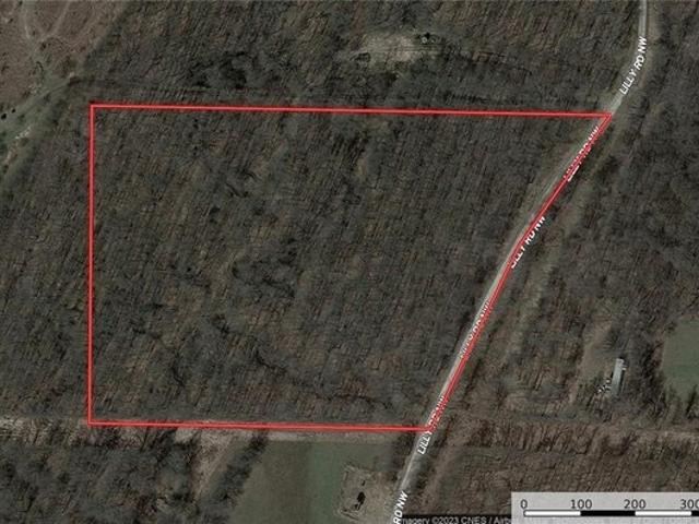 2073 Lilly Rd NW, Minerva, OH 44657
