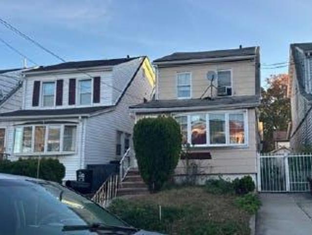 207th St