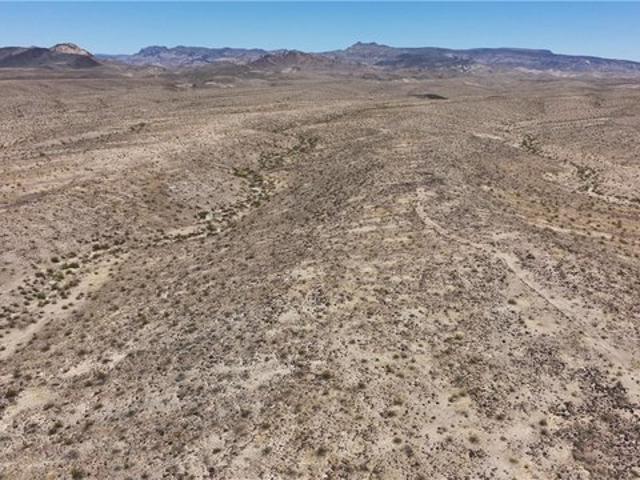 207 07 and 002 Near Franconia Rd, Yucca, AZ 86438