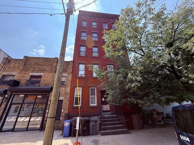 207 15th St Apt 3R, Jersey City, NJ 07310