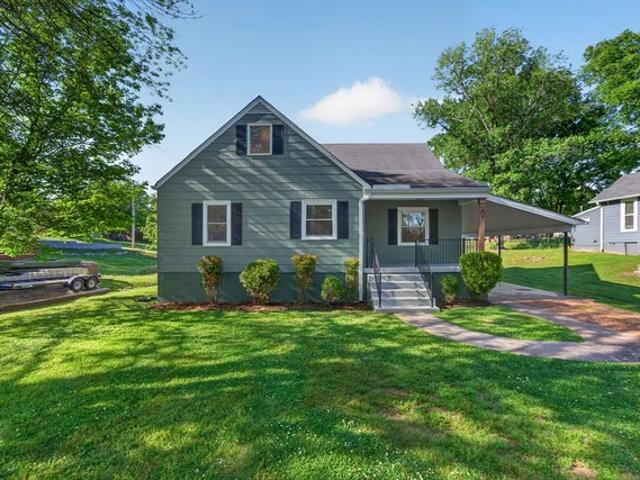 207 2nd Ave, Columbia, TN 38401