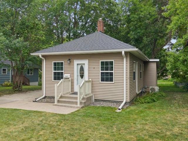 207 2nd Ave NW, Buffalo, MN 55313