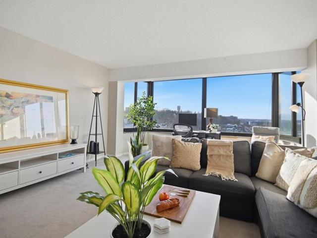 207 5th Ave SW Apt 802, Rochester, MN 55902
