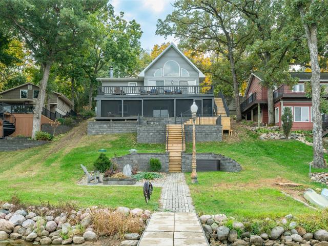 207 Cottage Lane