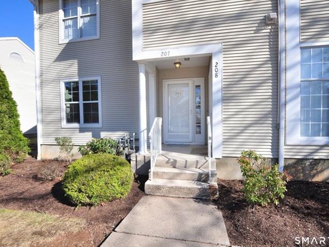 207 Country Club Ct Unit 207, Rocky Hill, CT 06067