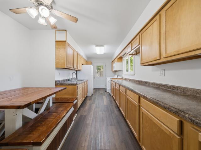 207 Caddy Avenue