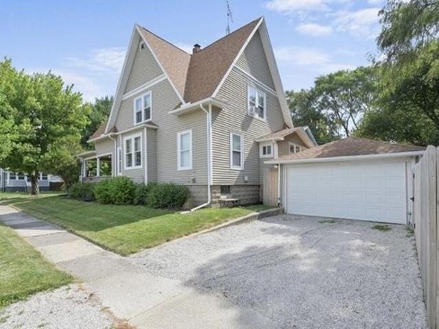 207 Cass St, Swanton, OH 43558