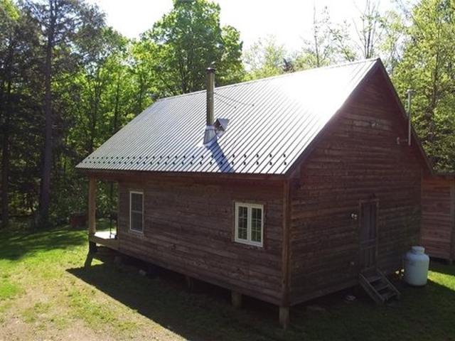207 Cherry Ln, Cincinnatus, NY 13040