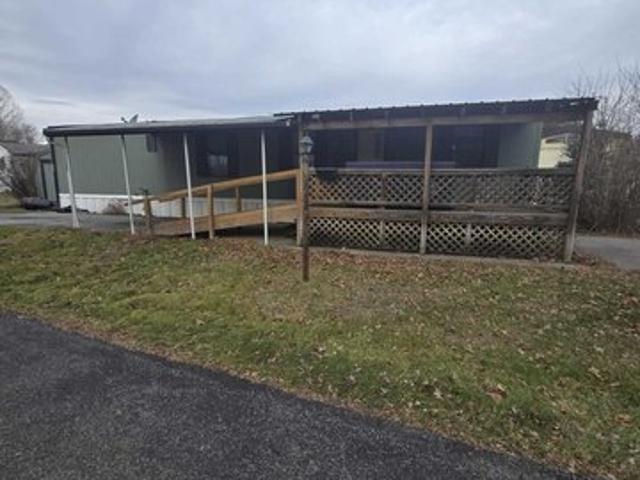 207 Cherrywood Dr Unit 122, Altoona, PA 16601