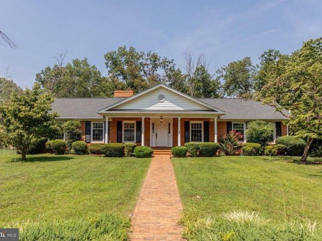 207 Circle View Rd, Luray, VA 22835