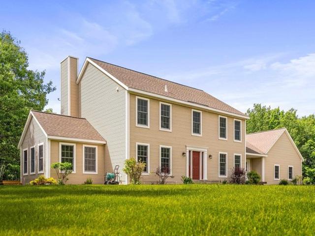 207 Crosby Rd, Cloquet, MN 55720