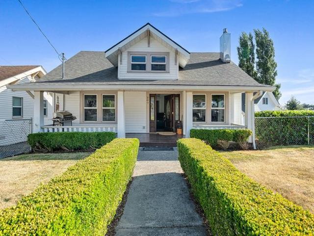 207 Cypress Ave, Garibaldi, OR 97118