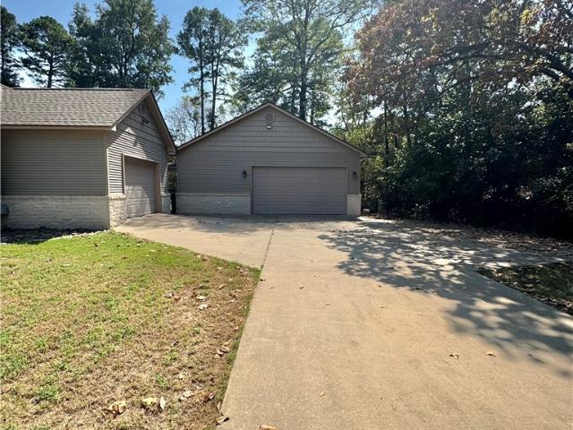 207 Amy Lynn Place